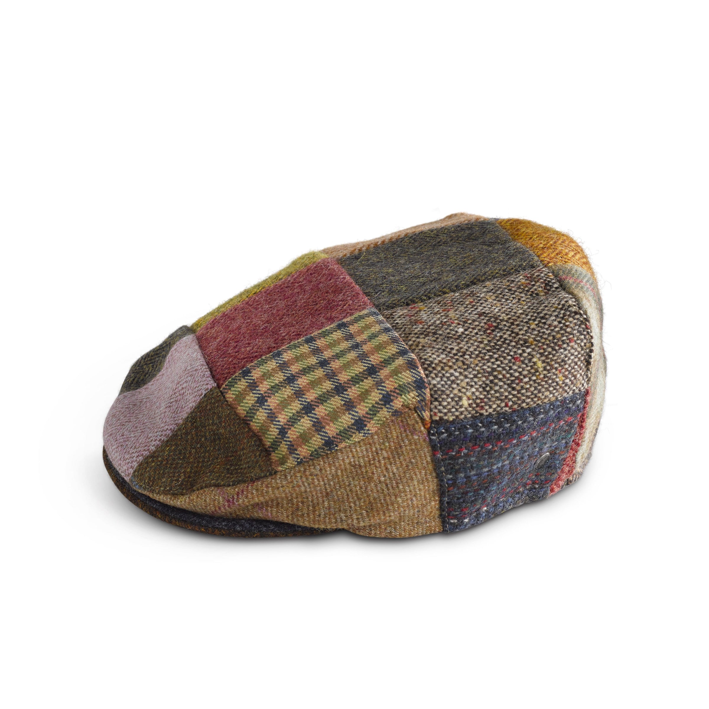 The Irish Tweed Fia Flatcap Patchwork is a timeless piece, designed for ...